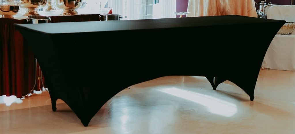 Rent banquet linens for your next party or event at All Seasons Rent All